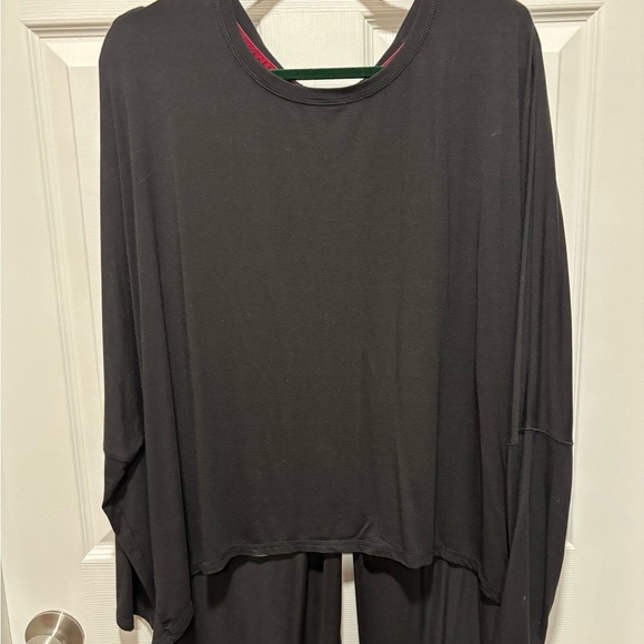 Matilda Jane | Tops | Matilda Jane Black Womens Hilow Back Slit Top ...